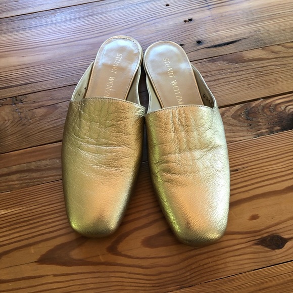 Stuart Weitzman | Shoes | Stuart Weitzman Gold Mules | Poshmark